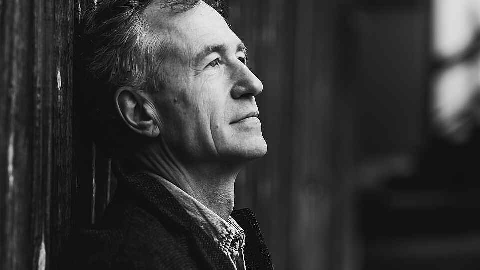 Ejnar Kanding Turns 60 – Pioneer in the Fusion of Acoustic and ...